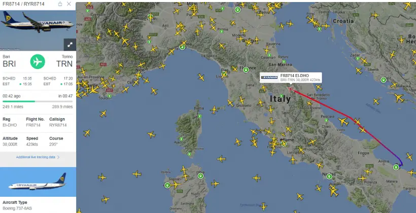 Ryanair Flugplan und Flug Verfolgen - Flightradars24.de