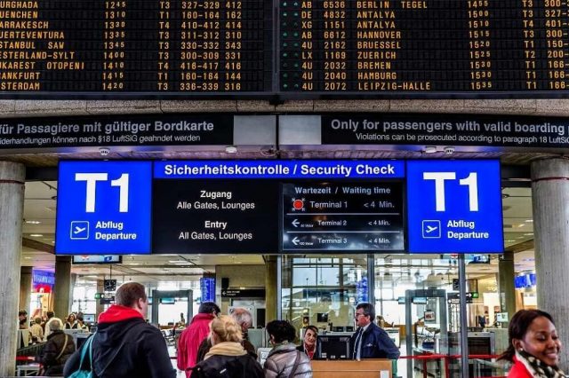 Flughafen Stuttgart: Abflug- und Ankunftszeiten Heute