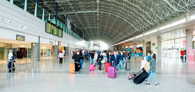 Verwunderlich Ankunft Flughafen Fuerteventura Bild