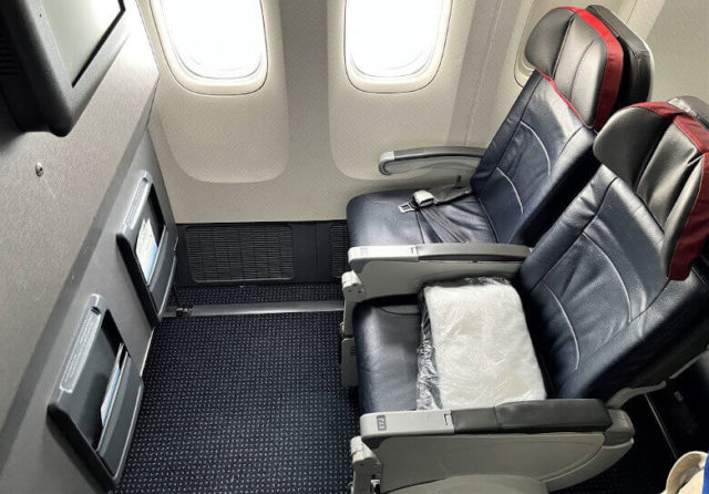 Boeing 777-200 American Airlines Sitzplan - Flightradars24.de